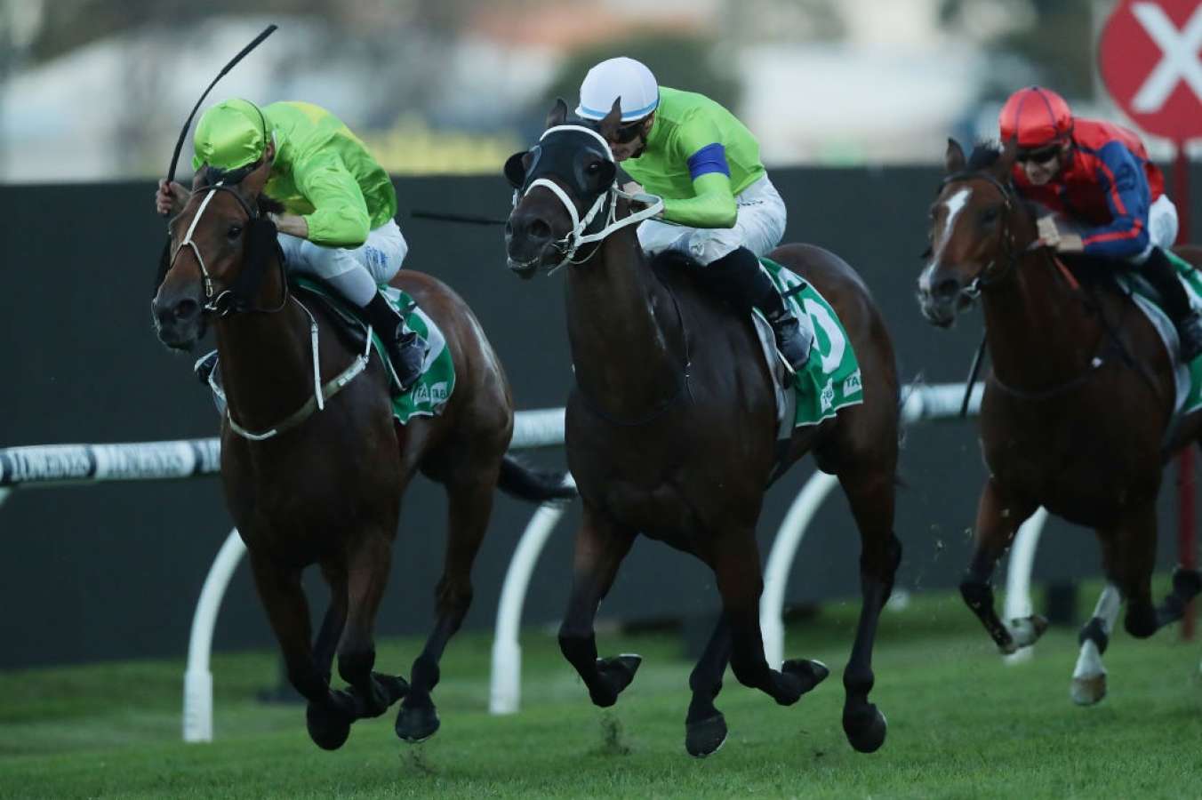 Rosehill Races - Race enthusiasts packed out Rosehill Events in Sydney ...